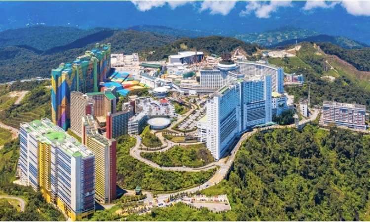 Compare Antara Genting Suites with Hotels in Genting Highlands